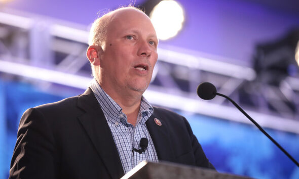 Olympic Boxer Deemed To Have Male Chromosomes Wins Fight In 46 Seconds ...